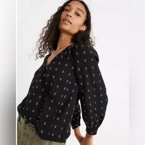 Madewell | Tops | Madewell Kinstonsidebutton Wrap Top In Textured Dobby ...
